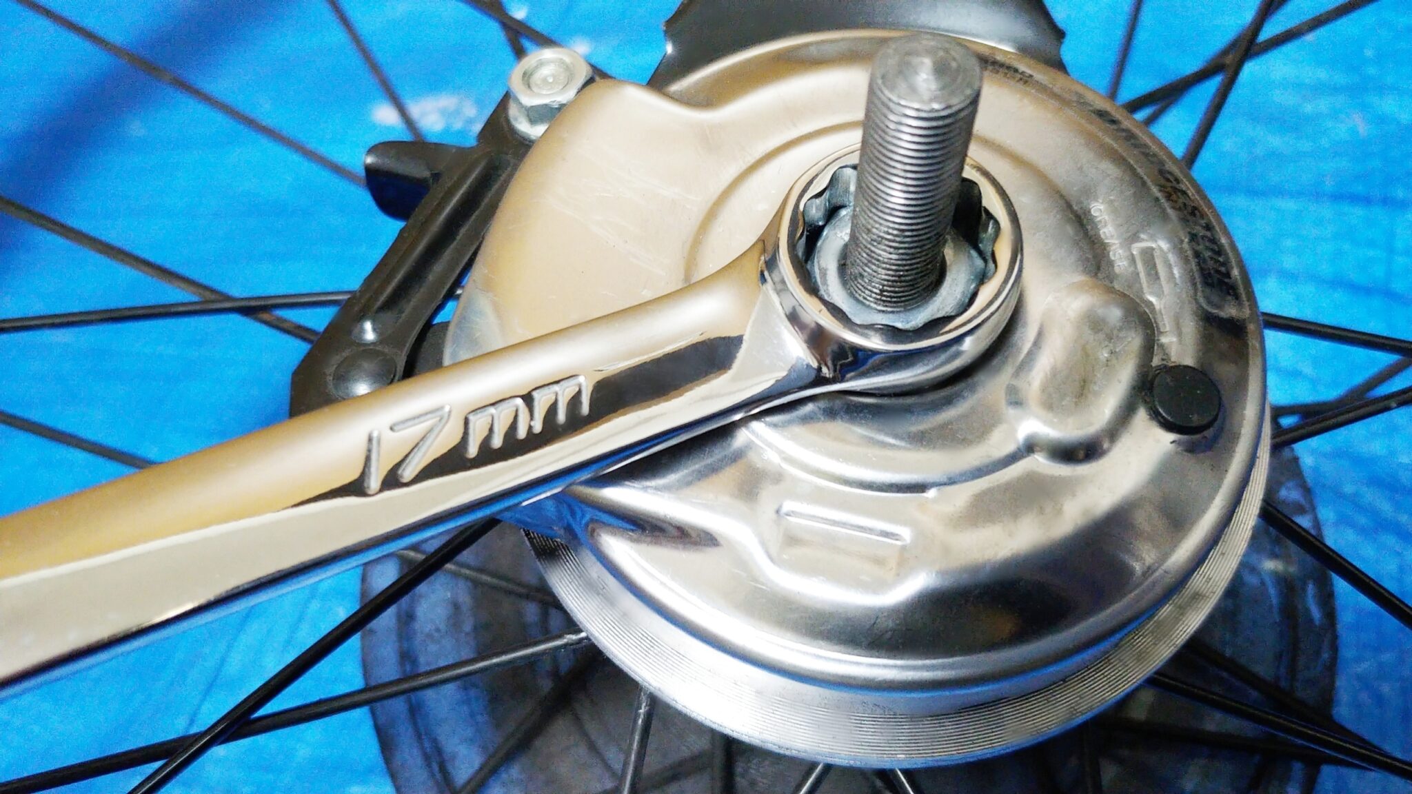 【TB1e】ローラーブレーキの取り外し【後輪】 | 散策光画部log